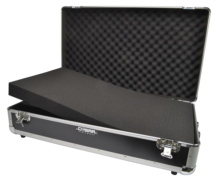 Universal Foam Flightcase 821 x 481 x 194mm - Flight Cases